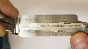 Picking and Decoding the HU83 Lock with Genuine Lishi!